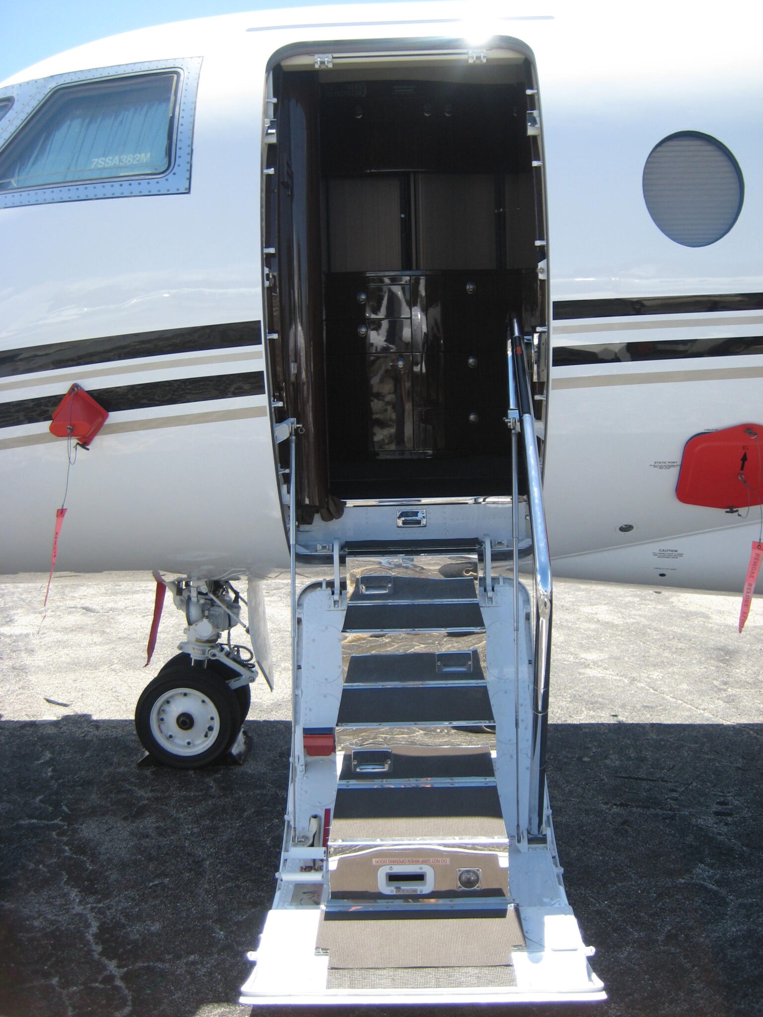 2005 Gulfstream G200 – USMS Sale – Risk Mondial Aviation & Recovery