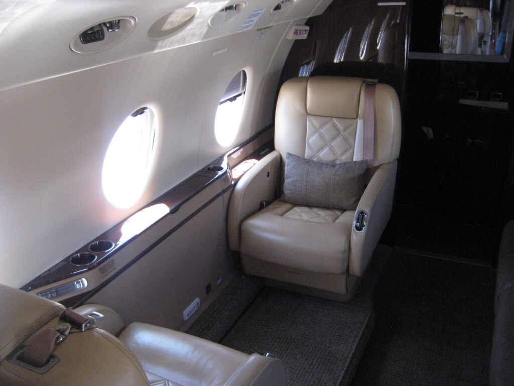 2005 Gulfstream G200 – USMS Sale – Risk Mondial Aviation & Recovery