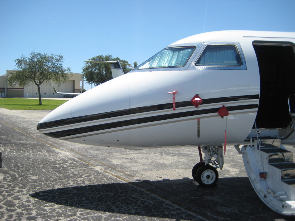 2005 Gulfstream G200 – USMS Sale – Risk Mondial Aviation & Recovery