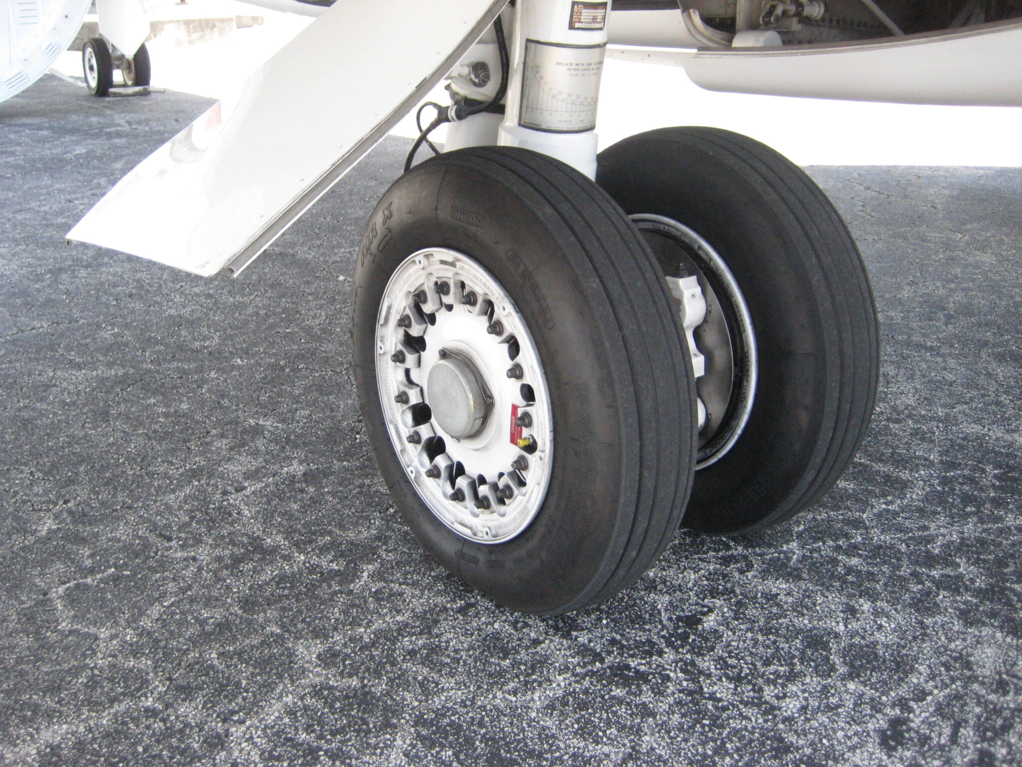 2005 Gulfstream G200 – USMS Sale – Risk Mondial Aviation & Recovery