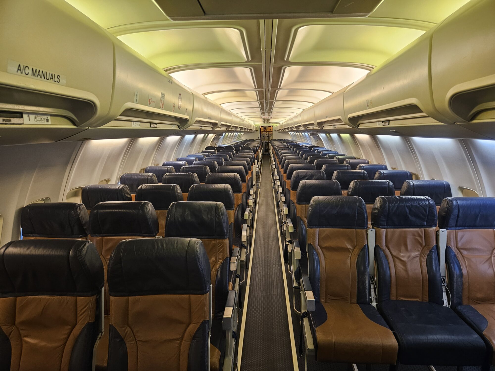 1993 Boeing 737-400 – JPATS Sale – Risk Mondial Aviation & Recovery