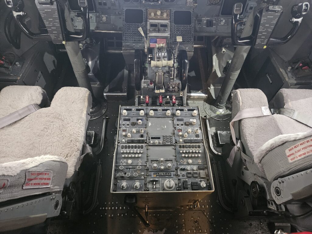 1993 Boeing 737-400 – JPATS Sale – Risk Mondial Aviation & Recovery