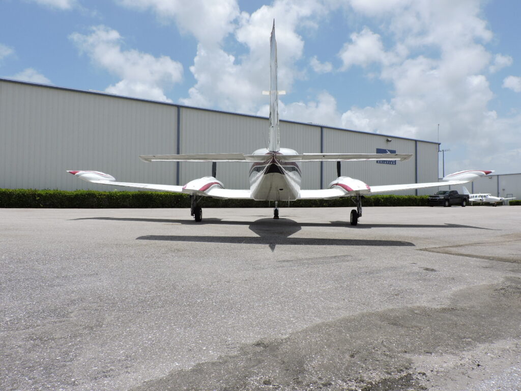1974 Cessna Golden Eagle 421B – USMS Sale – Risk Mondial Aviation ...